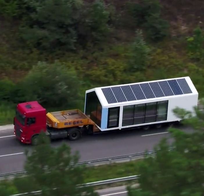 Future Of Housing: Autonomous Off-The-Grid Prefabricated Smart Homes ...