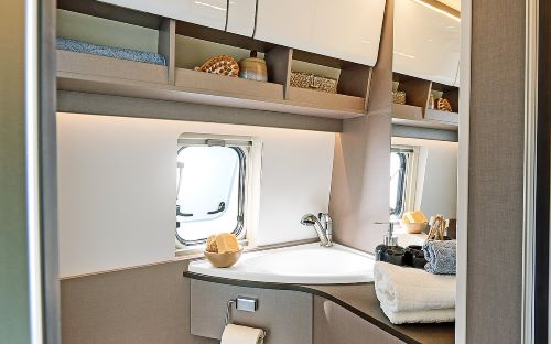 Top New Camper Vans: ‘2021 Bürstner Eliseo’ | Boomers Daily