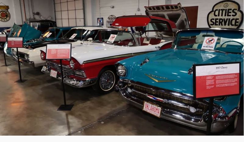 Classic Cars: The ‘Heart Of Route 66 Auto Museum’ In Sapulpa, Oklahoma ...