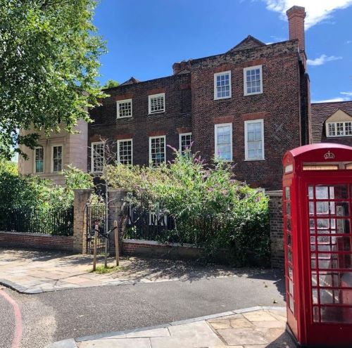 City Life: The ‘Vibrant, Artsy & Friendly’ Borough Of Hackney In London ...