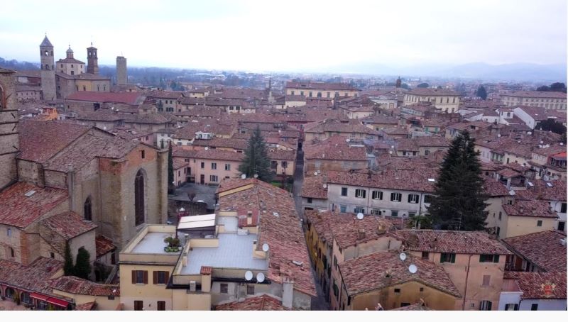 13th Century Home Tour: ‘Città di Castello – Umbria’ In Northern Italy ...