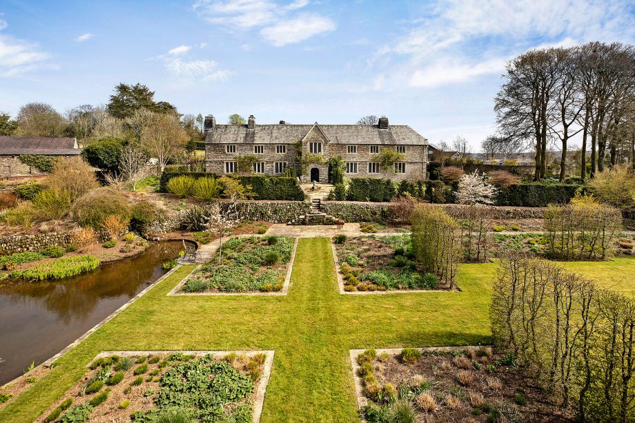 English Country Homes: Sortridge Manor In Dartmoor National Park ...