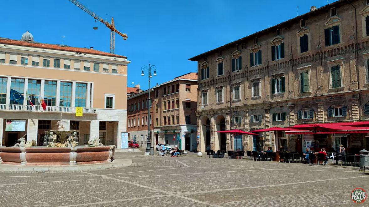 Walking Tour: Pesaro – Northeastern Italy (4K) | Boomers Daily