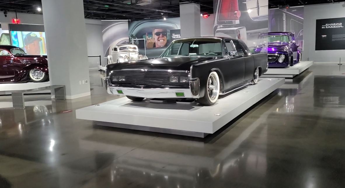 Los Angeles: Petersen Automotive Museum (4K) | Boomers Daily