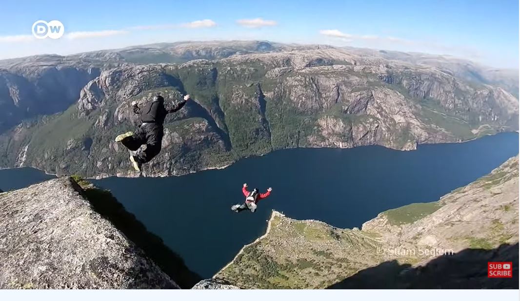 Extreme Sports Views: Base Jumping Off Kjerag Cliff In Lysefjord ...