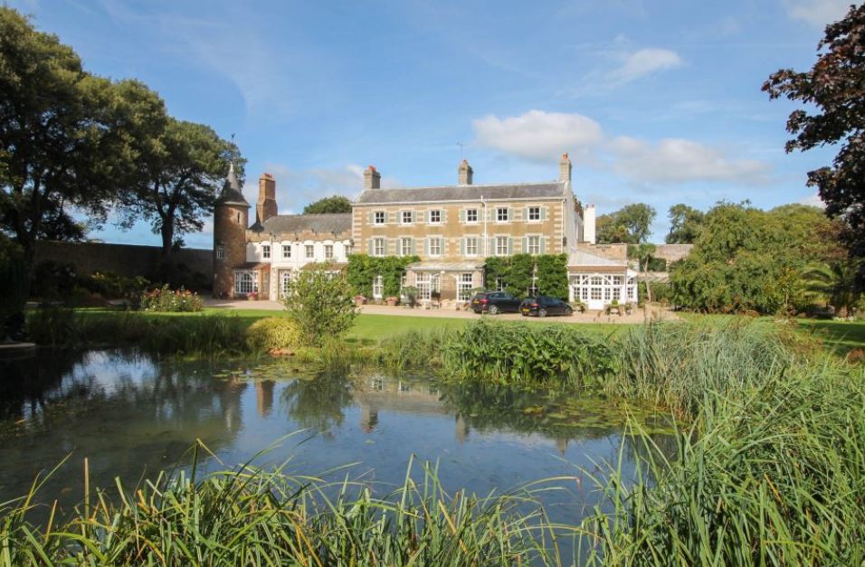 British Estates: St. Peter’s House, Island Of Jersey | Boomers Daily