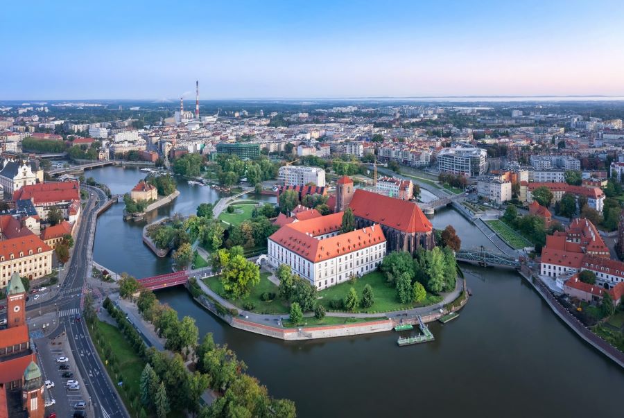 8K Views: The Landmarks & Landscapes Of Poland | Boomers Daily