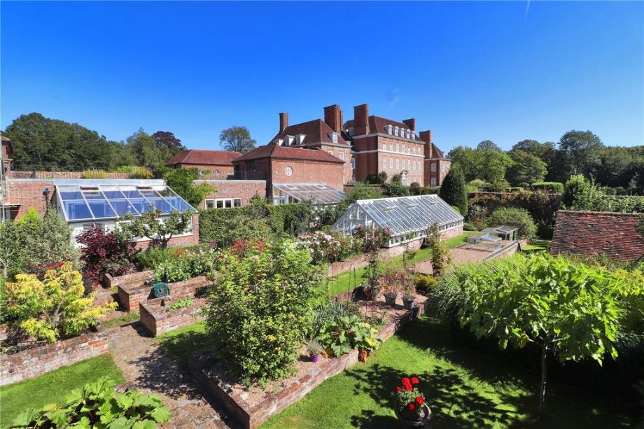English Manors: Great Maytham Hall In Kent, ‘The Secret Garden’ Source ...