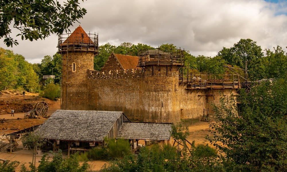 Medieval Views: Guédelon Castle – Burgundy, France | Boomers Daily