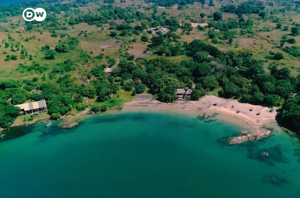 East Africa Views: Makuzi Beach Eco Lodge, Malawi | Boomers Daily