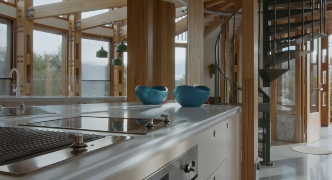 Tours: St. Andrews Beach House, Victoria, Australia | Boomers Daily