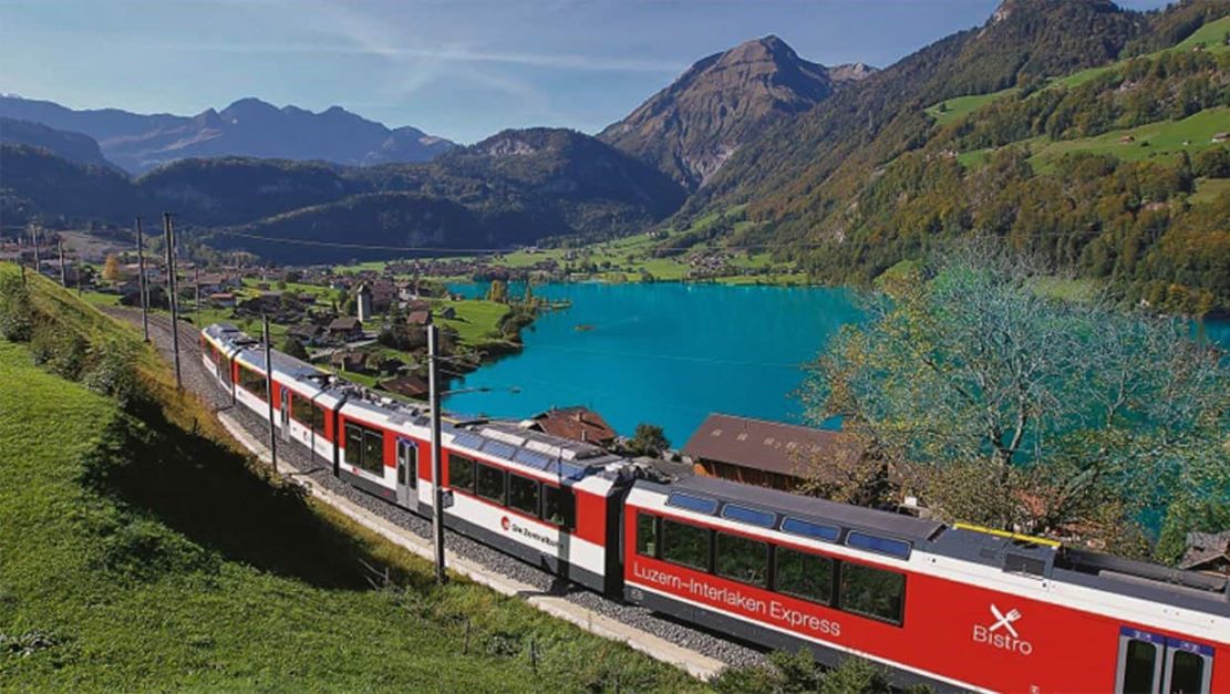 Swiss Train Travel: Saanen, Gstaad & Zweisimmen On The Goldenpass ...